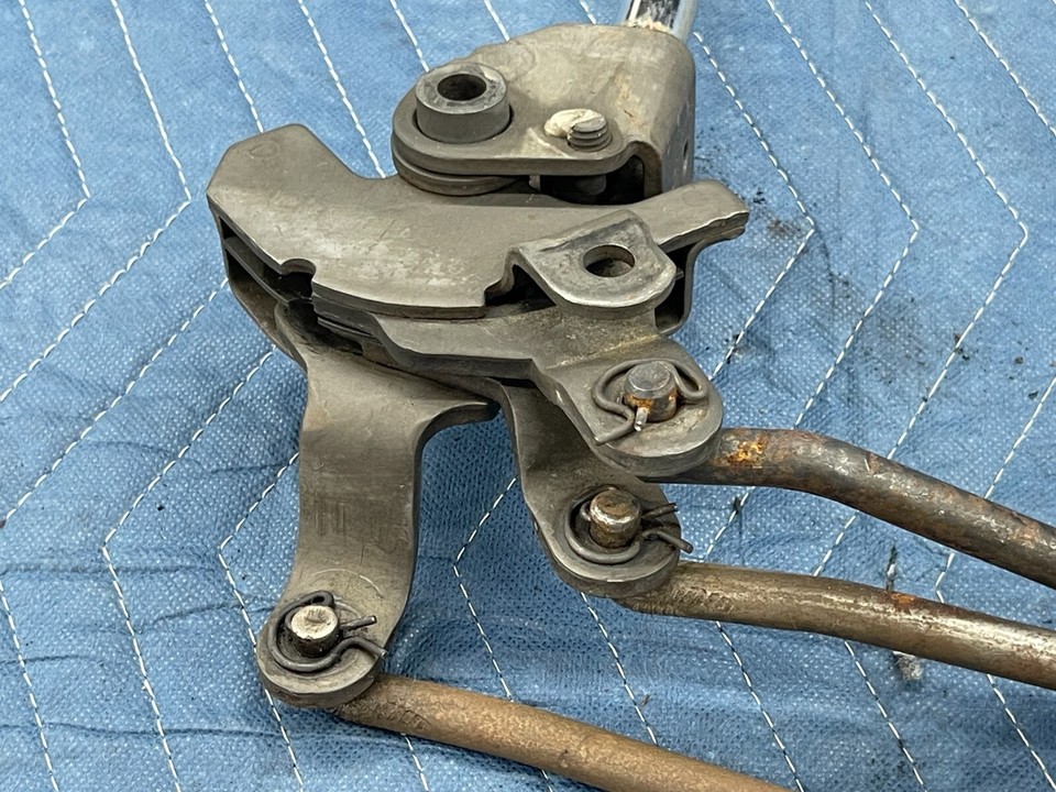 Original C2 1964-67 Corvette 4-Speed Manual Shifter + Linkage + Bracket ...