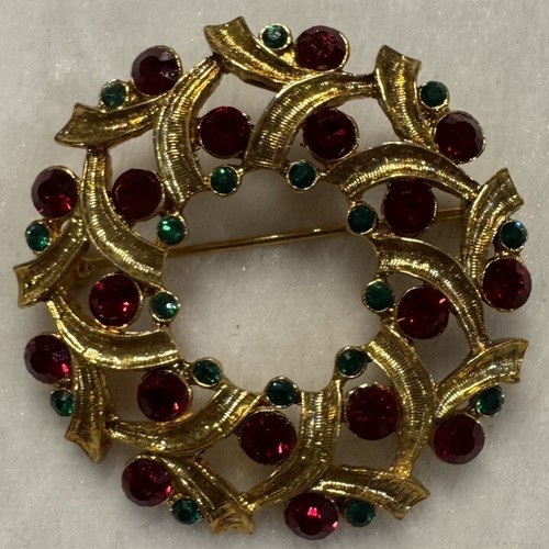 Signed Eisenberg Ice Red Green Rhinestone CHRISTMAS Wreath BROOCH Pin ...