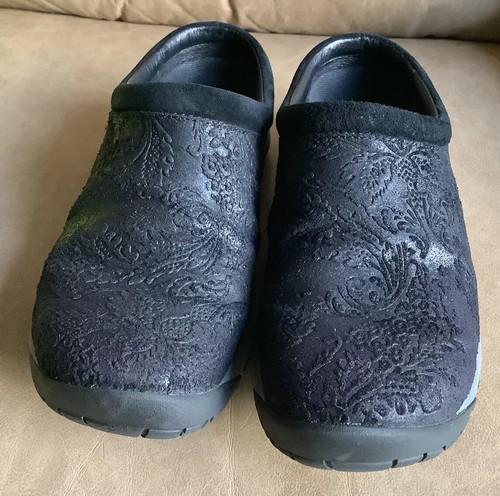 Merrell Encore frill Embossed black leather clog mules women’s size 8.5 ...