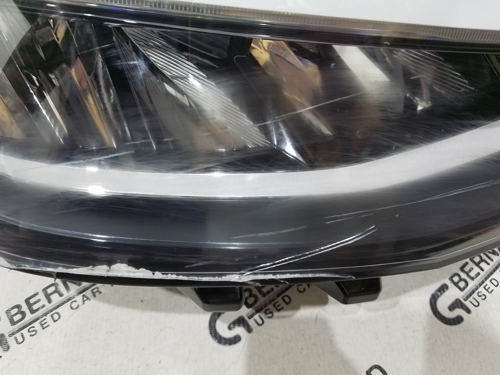 GENUINE VOLKSWAGEN ID.4 ID4 20-2024 FRONT RIGHT DRIVER SIDE HEADLIGHT ...