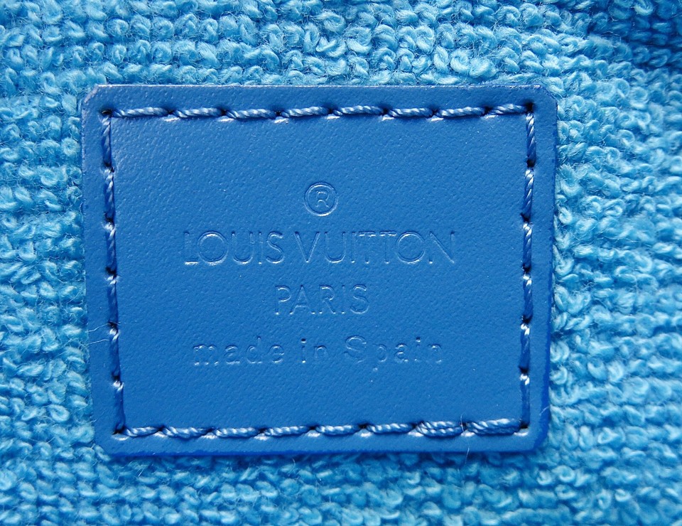 Authentic LOUIS VUITTON Lagoon Bay Blue Epi Plage Vinyl Handbag Purse ...