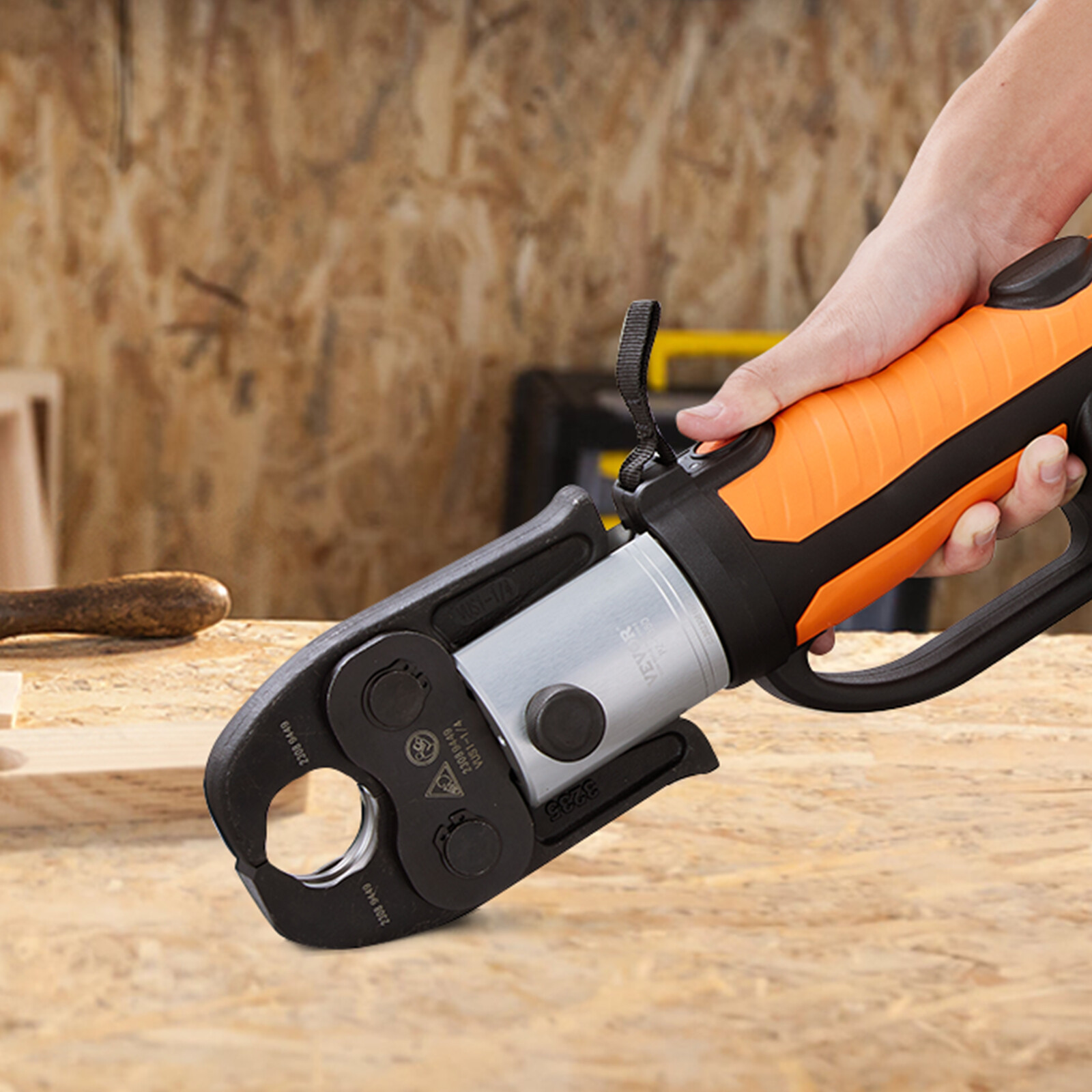 1/2"-2" Pro Press Tool Kit with 6 Pro Press Jaws 2pcs 4AH 18V Battery ...