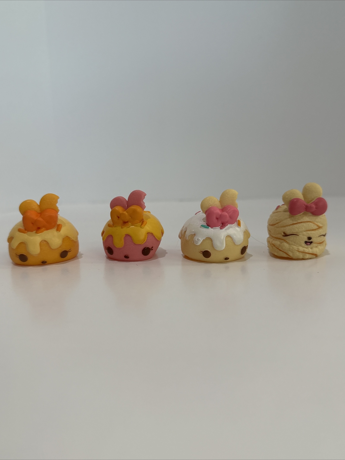 Num Noms Series 1 Silicone Cupcake Covers Caps Lot Of 4 Assorted Nums ...