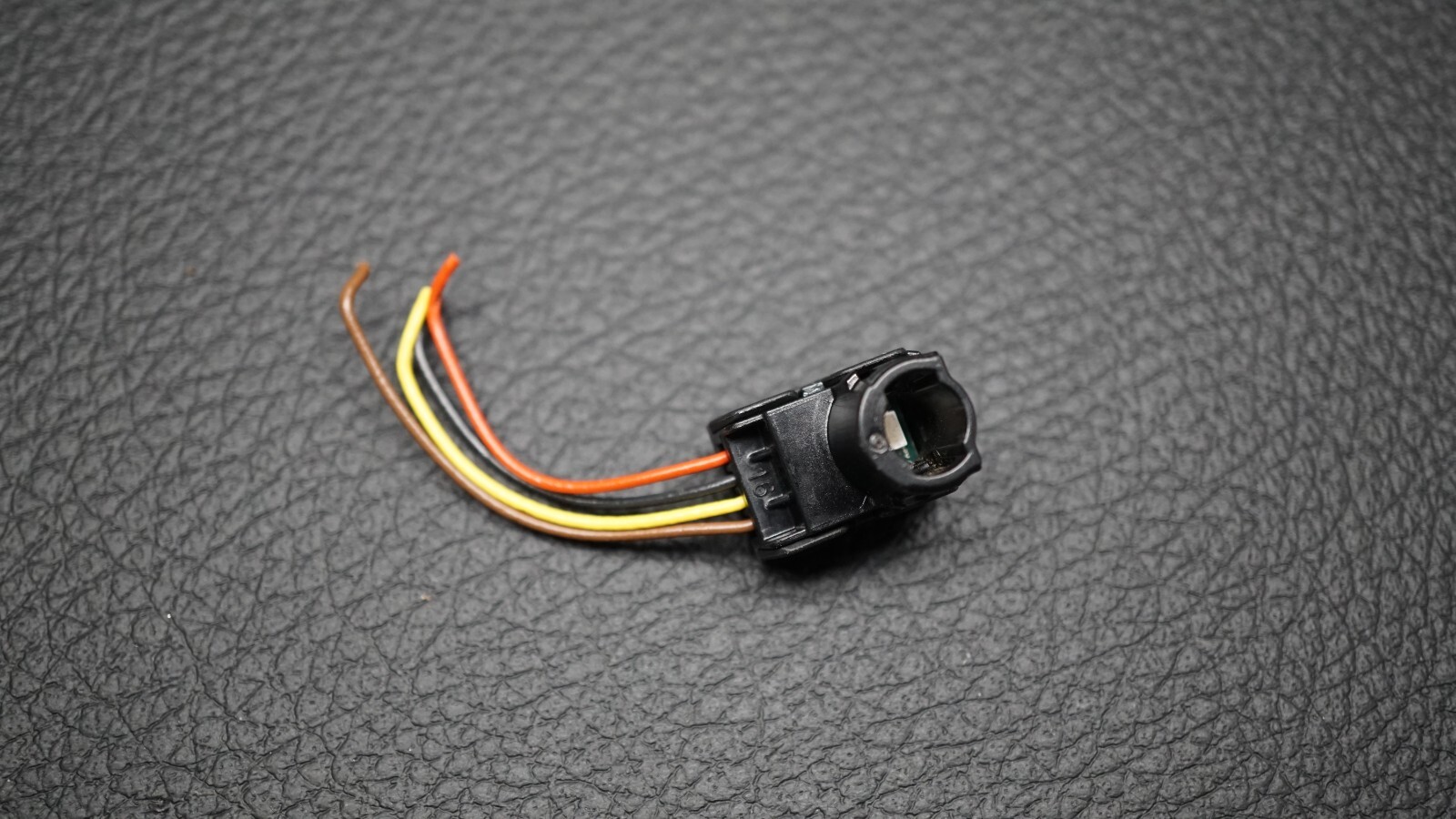 GENUINE MERCEDES BENZ E W213 W238 C238 AMBIENT LIGHT PLUG CONNECTOR ...