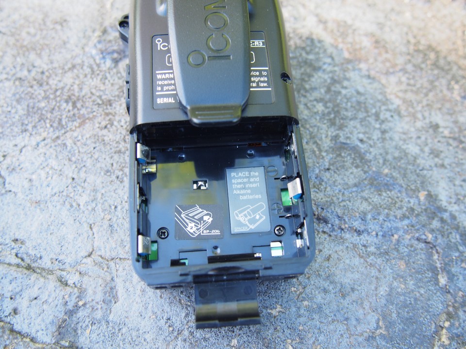 Icom IC-R3 Handheld Scanning Radio Ham Communications Wide Band ...