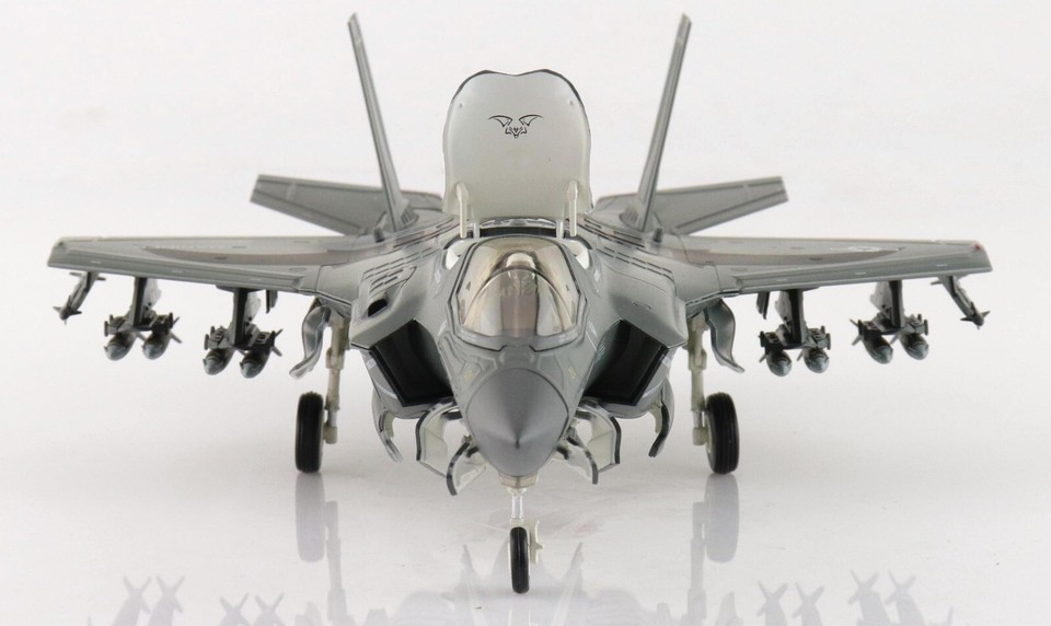 Hobby Master 1/72 F-35B Lightning II VMFA 242 "Bats" Iwakuni beast mode HA4623 | eBay