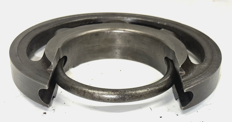 Plunger Water Pump Eccentric 8HP IHC Horizontal FAMOUS Hit Miss Gas ...