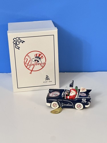 NWT New York Yankees Danbury Mint 2010 Christmas Ornament Santa In Car ...