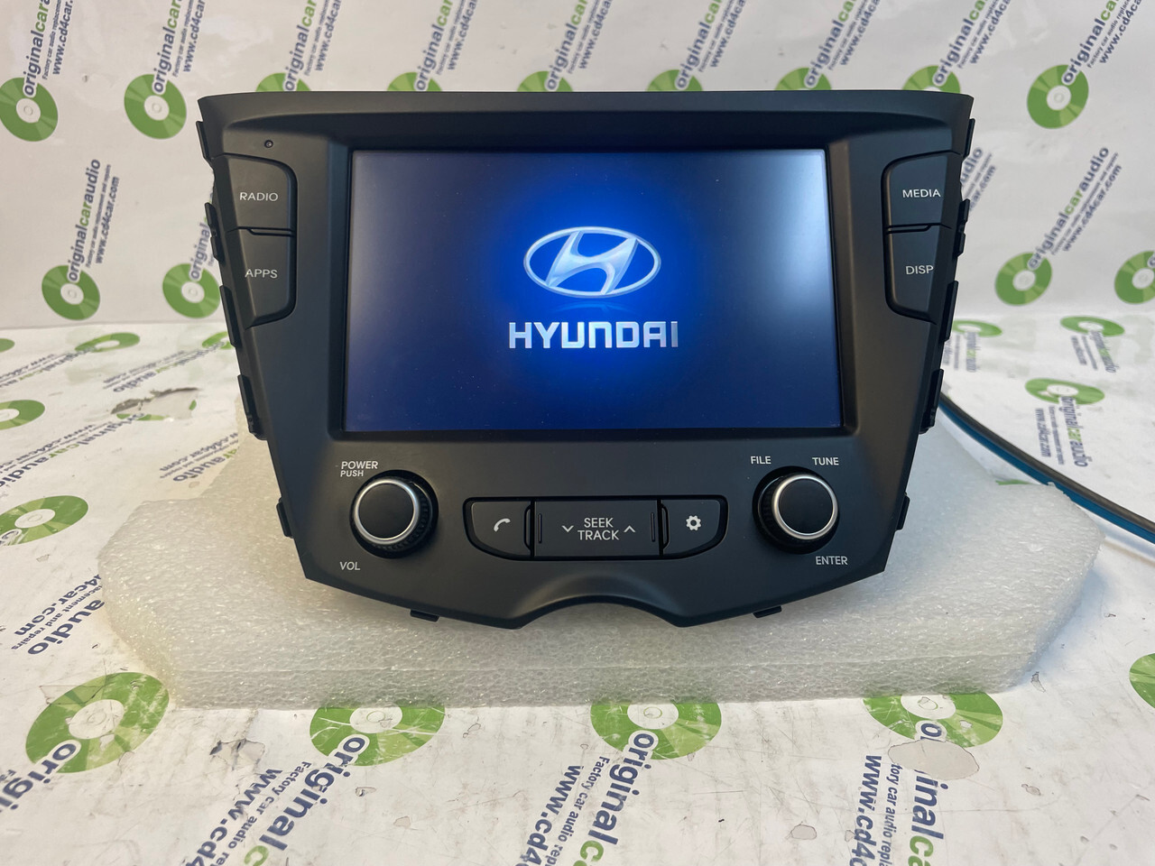 2016 - 2017 Hyundai Veloster OEM Touch Screen Multi Media Radio ...