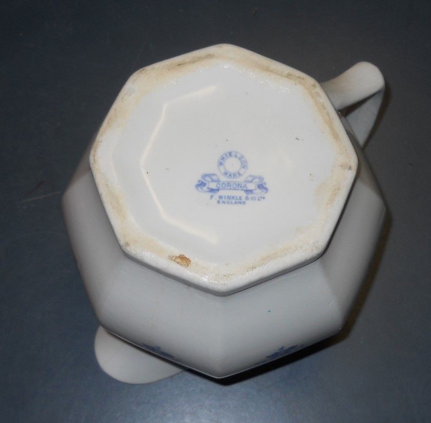 VINTAGE WHIELDON WARE CORONA F. WINKLE ENGLAND 5 1/2" BLUE FLOWERS MILK ...