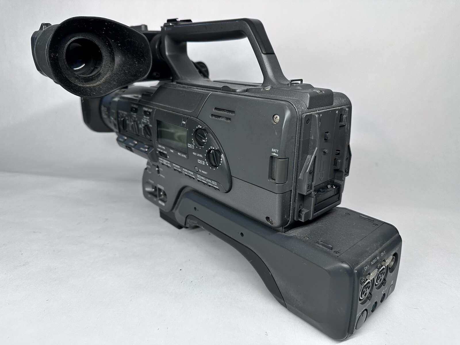 Sony DSR-200 DVCAM Digital Camcorder Super Steady Shot 3CCD | eBay