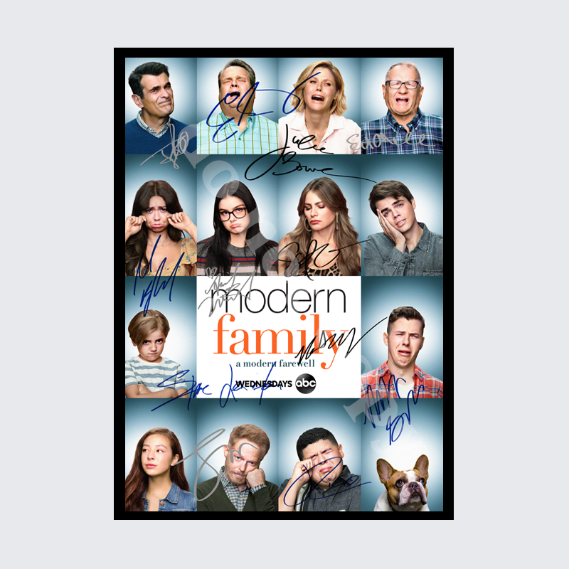 Sign Modern Family Cast Modern Family Season 10: ‘Significant
