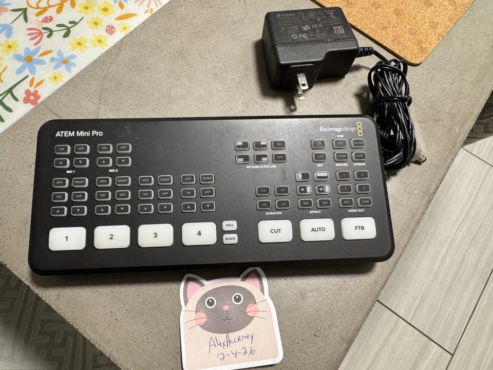 Blackmagic Design ATEM Mini Pro HDMI Live Stream Switcher Used Very ...