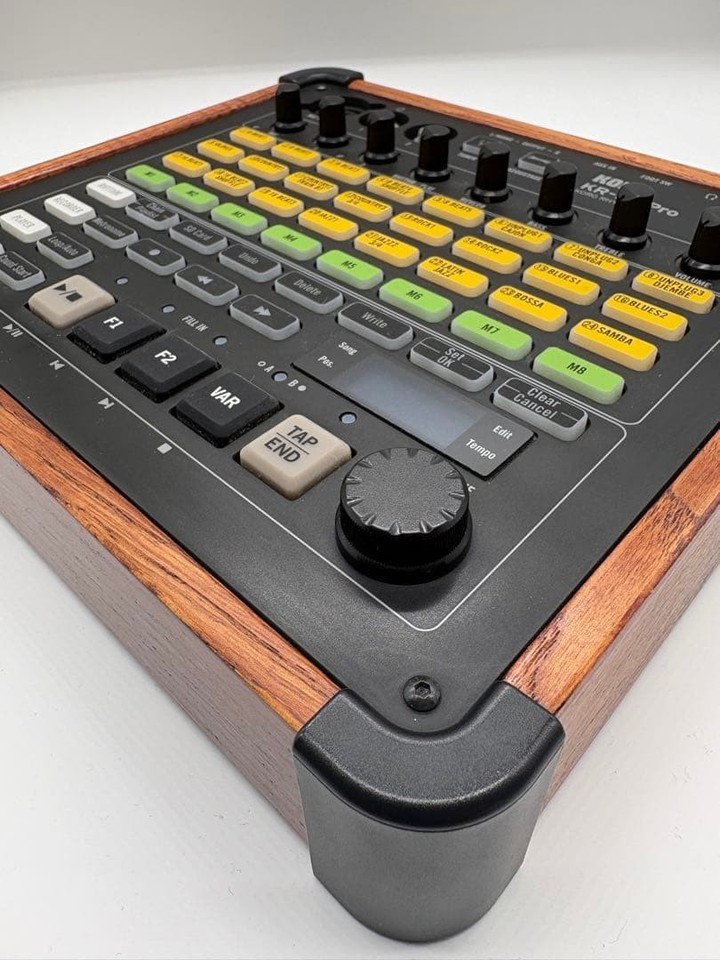 KORG KR-55 Pro Rhythm Machine Drum Pattern Metronom Sampling Gebraucht ...