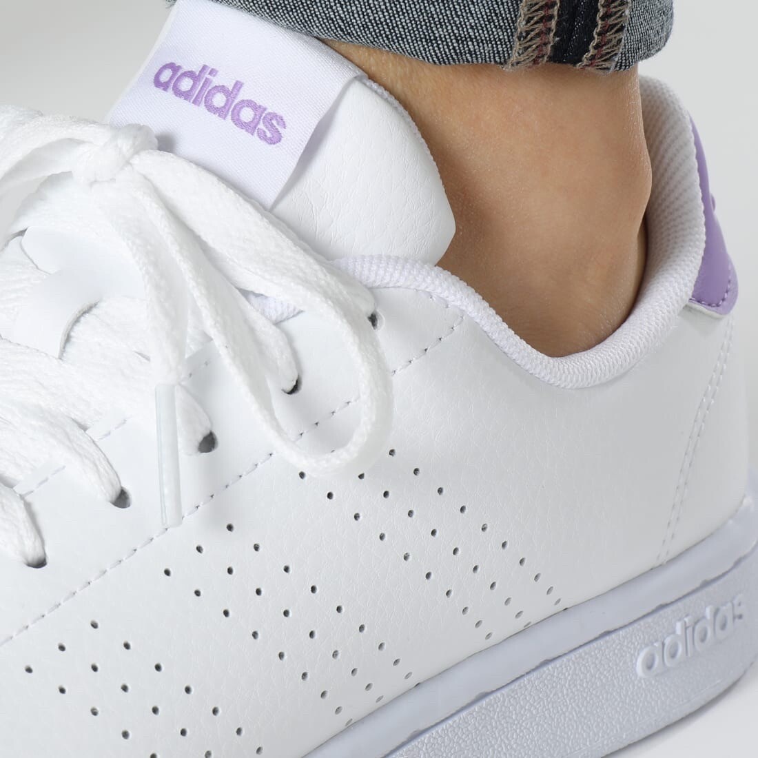 Adidas Advantage Women's Athletic Tennis Shoe White Sneaker Trainer ...