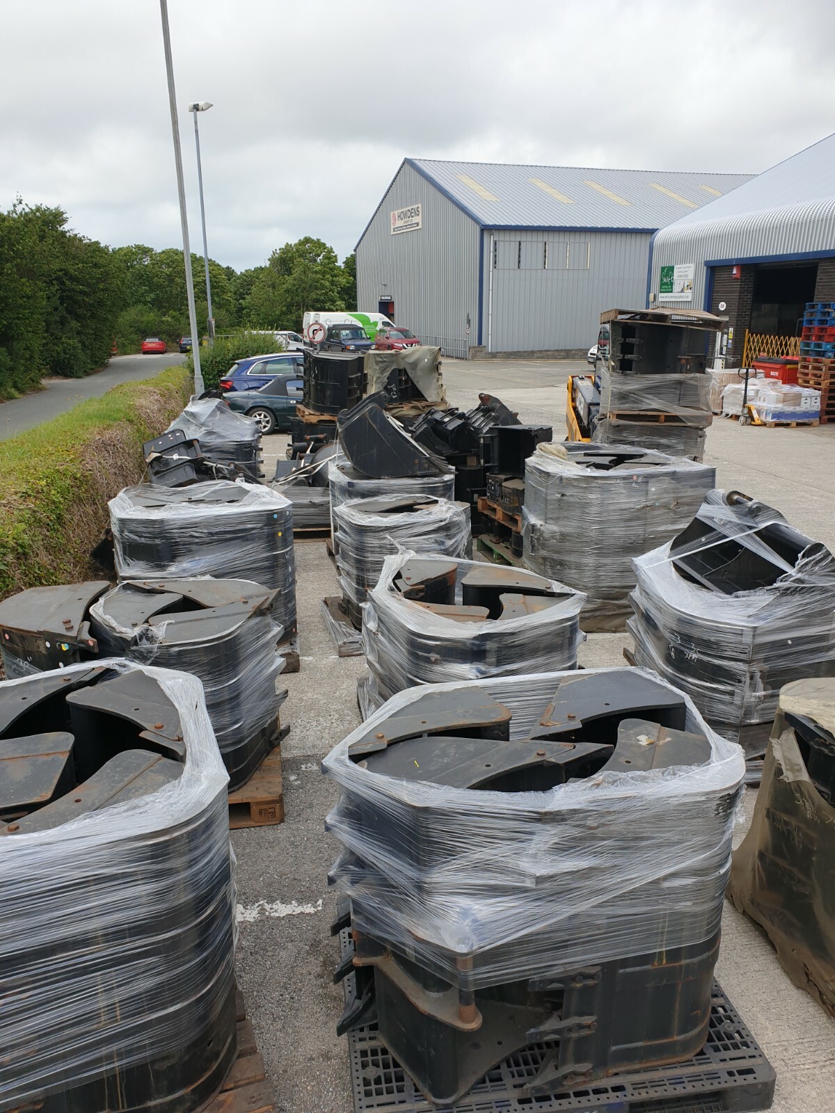 HARFORD SAFELOCK SL30 & SL35 BUCKETS | eBay UK