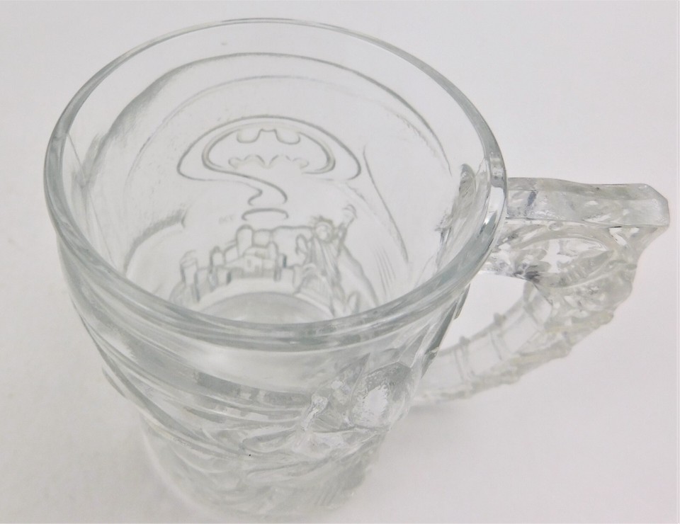 Batman Forever McDonald's Batman Glass Cup Mug Embossed DC Comics 1995 ...