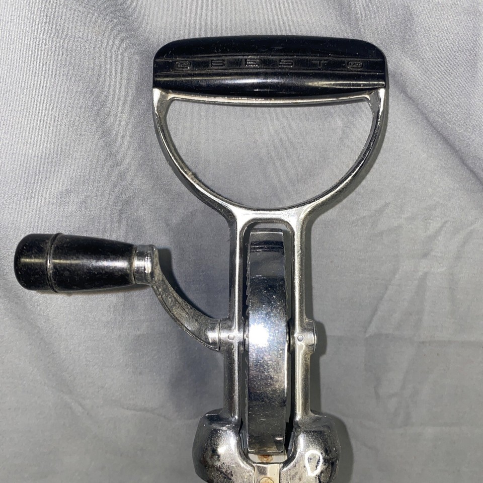 Vintage FLINT Ecko BEST Hand Mixer Egg Beater Stainless Steel Works ...