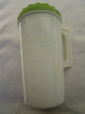 VINTAGE LUSTRO WARE 2 QT PLASTIC PITCHER | eBay