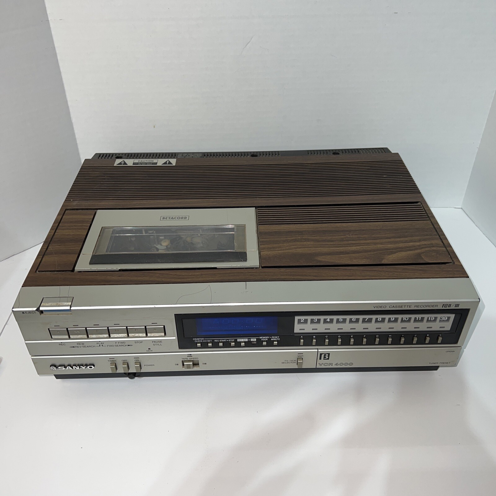 Vintage Sanyo Betamax Beta Betacord VCR 4000 Cassette Recorder Player ...