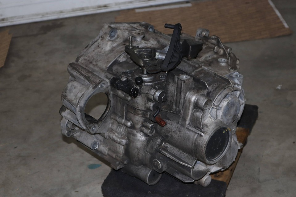 2006-2007 2010-2013 VW GOLF - 6-Speed Manual Transmission 02Q300045A | eBay
