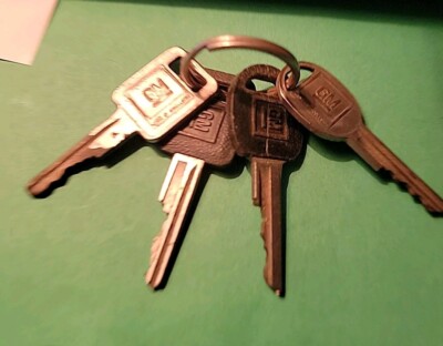 Vintage Automotive Key Lot Of 4 GM Keys | eBay