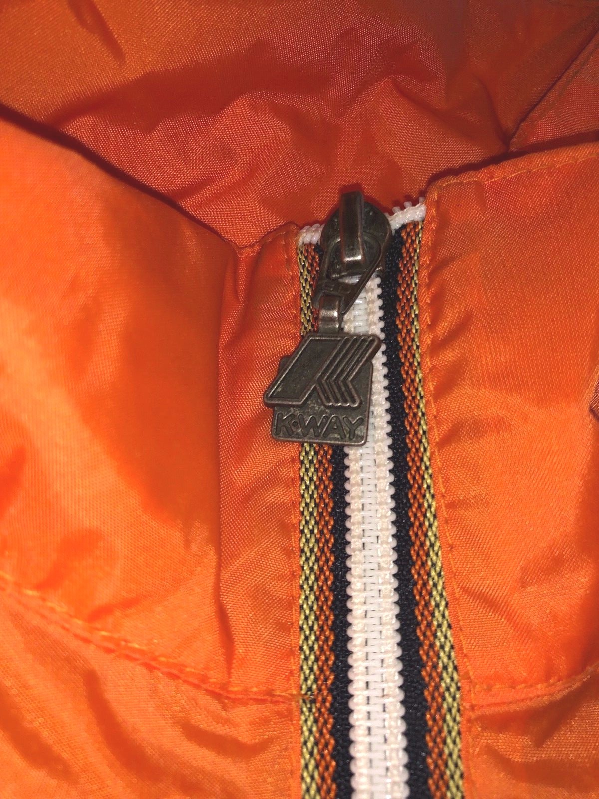 Kway Orange Jacket Windbreaker Raincoat LE VRAI 3.0 CLAUDE Unisex, NWOT ...