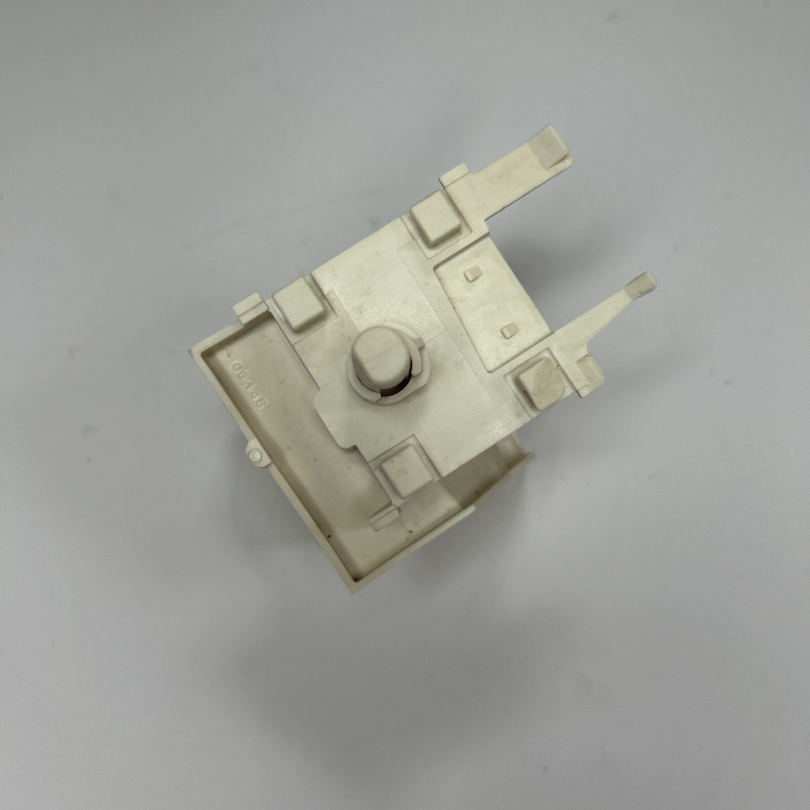 5600052536 Bosch Siemens on of Switch 6 Pole for sale online | eBay