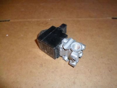 New Volvo Surplus Solenoid Valve 8158342 Fits Volvo T450D A30 A35 A40D ...