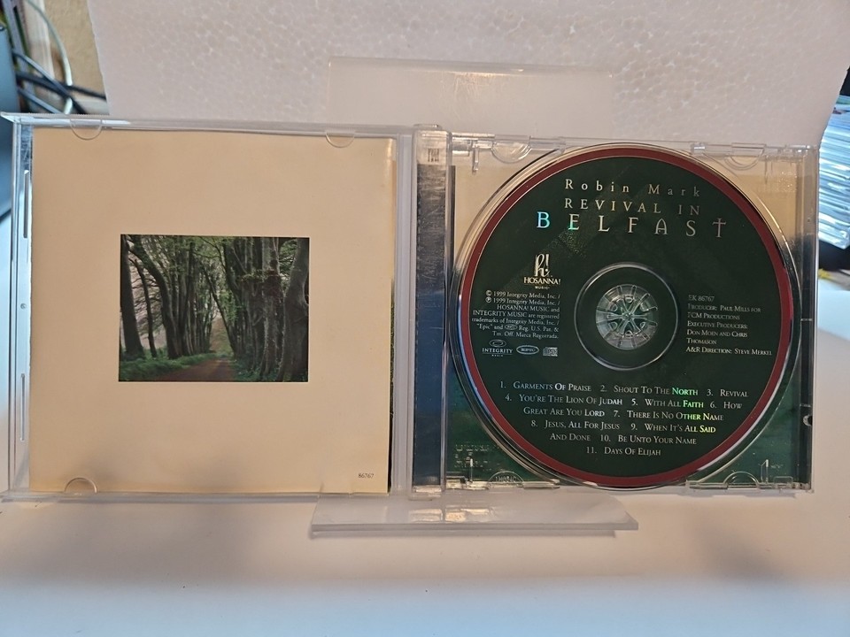 Hosanna! Music Revival in Belfast CD Live Worship Robin Mark Northern ...