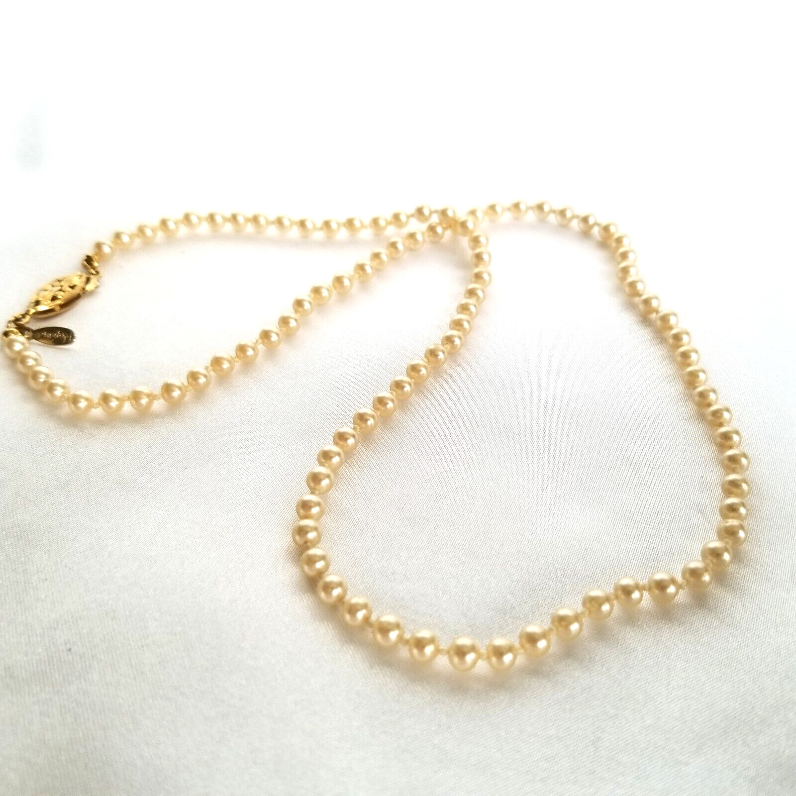 Napier Elegant Single Strand Faux Pearl Necklace 19" - Gem