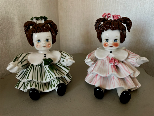 2 LITTLE CERAMIC CHINA DOLLS PRETTY FACES SWEET LITTLE DESIGNS PERFECT ...