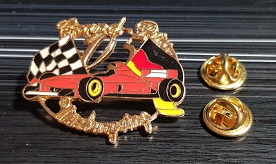 Formula 1 Pin F1 Grand Prix 2005 Nürburgring - Dimensions 38x33mm | eBay