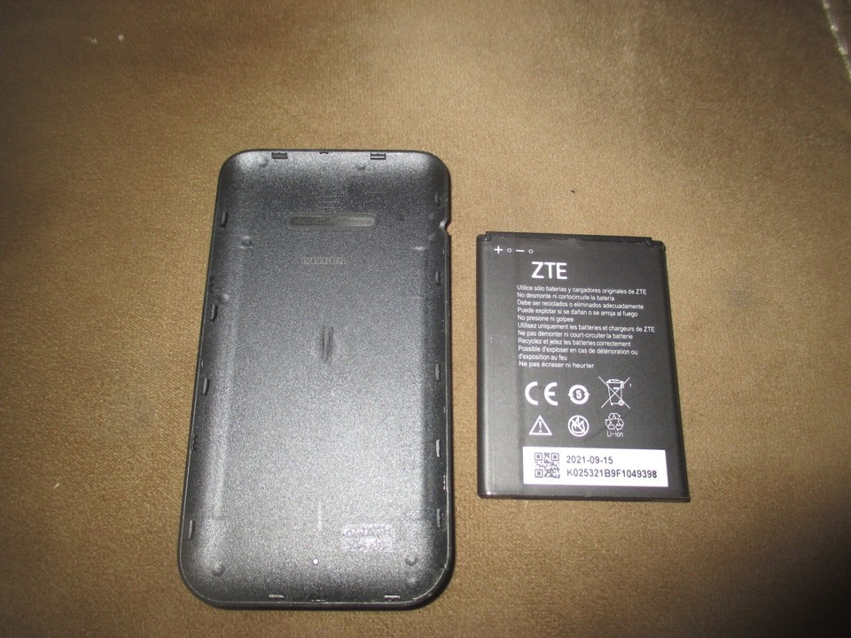 CONSUMER CELLULAR ZTE LINK II Z2335CC FLIP PHONE BACK COVER AND BATTERY ...