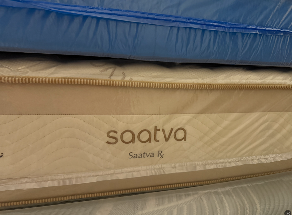 Saatva RX & HD Queen Size Brand New Pick Up! | eBay
