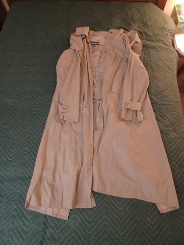 Outback Red Duster - Size S | eBay
