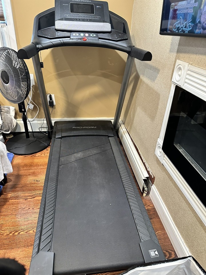 Pro-form Carbon T10 Treadmill - Gray (PFTL99920) 43619329858| eBay