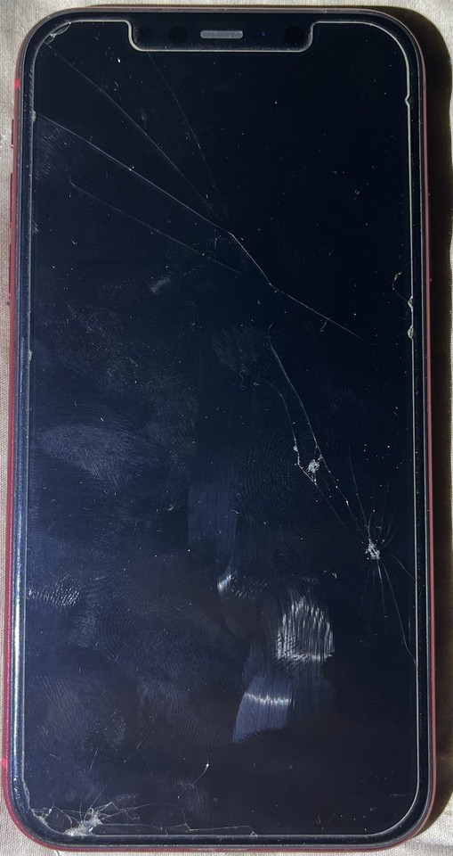 Unlocked Red Verizon iPhone 11 128GB Cell Phone Please Read Description ...