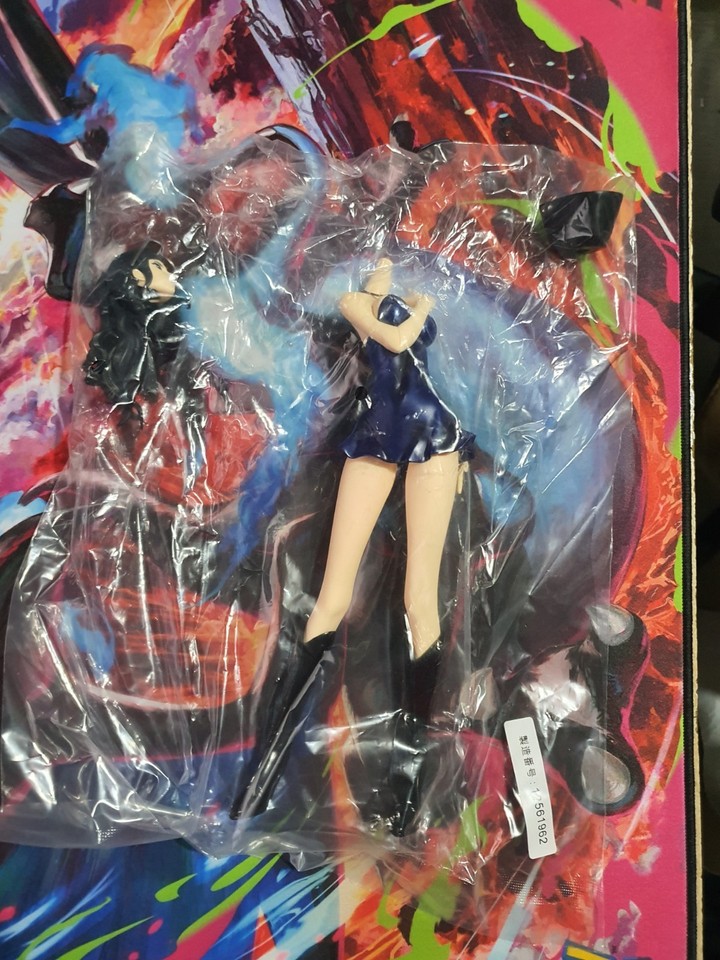One Piece GLITTER & GLAMOURS Nico Robin Dressrosa Style Figure 9.8in ...