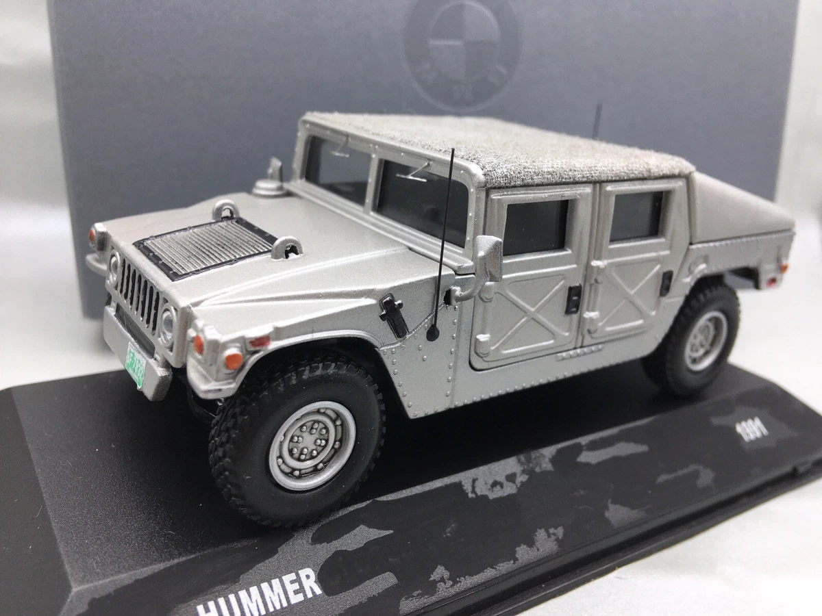 Silver Hummers