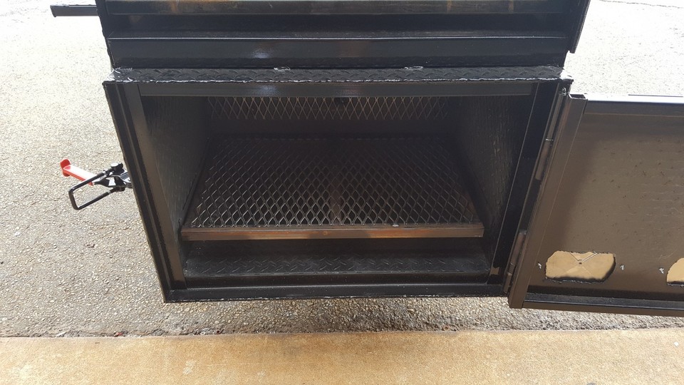 Night HOG Mini HogZilla Mobile BBQ 30 Grill Barrel Smoker Trailer Food ...