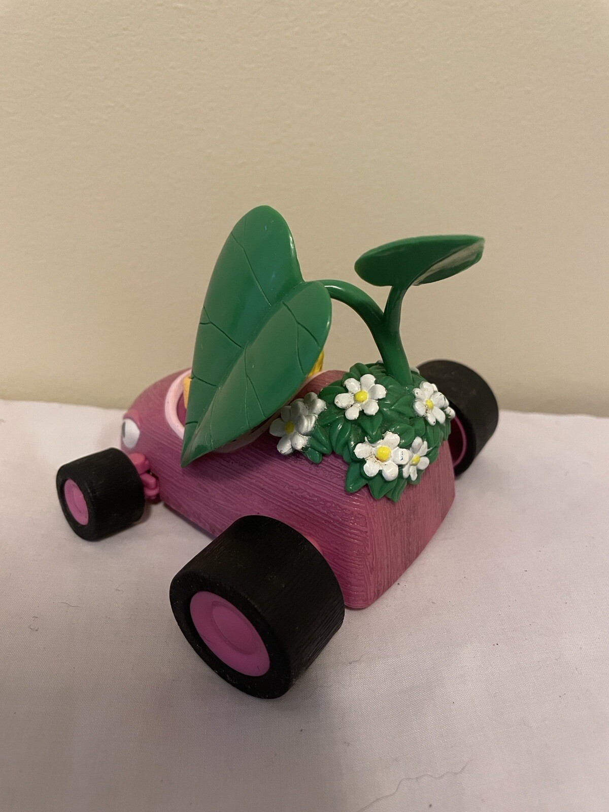 2012 Smurfette Leaf Coupe RC Car peyo goldie | eBay