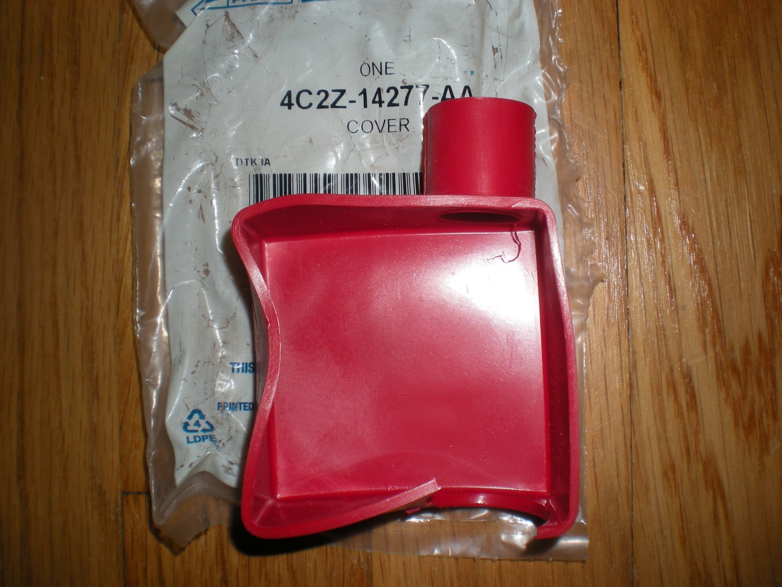 New OEM 2005 - 2017 Ford E150 E250 E350 Battery Protector Cap 4C2Z ...