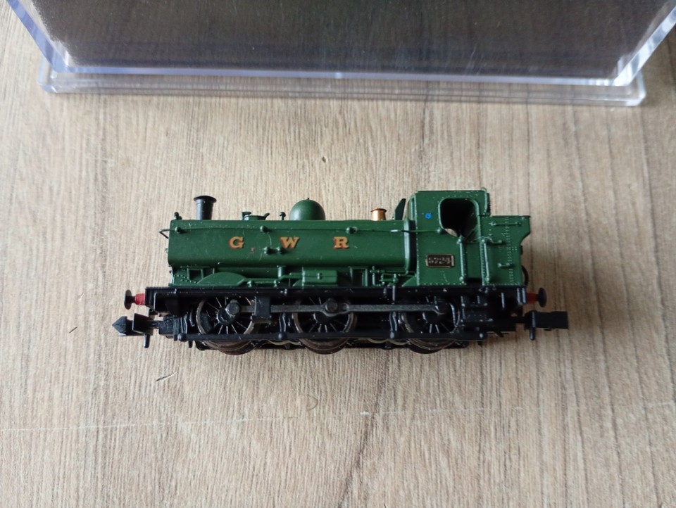 Dapol 2S-007-009 N Gauge Class 57xx Pannier Tank GWR Green 5724 | eBay UK