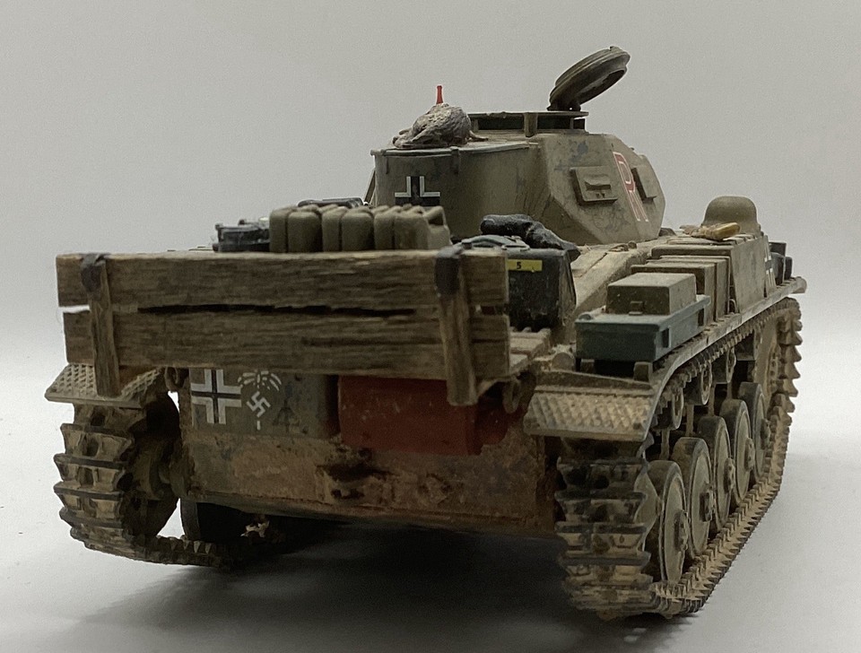 PRO BUILT WEATHERED 1:35 GERMAN WWII PANZER II TANK DAK AFRIKA KORPS ...