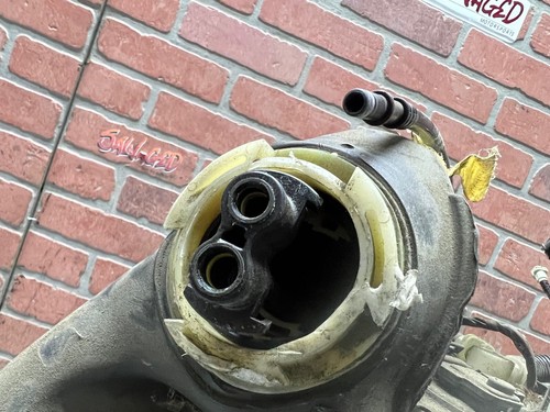 2005 CORVETTE C6 OEM FUEL GAS TANKS PAIR USED FOR PARTS | eBay