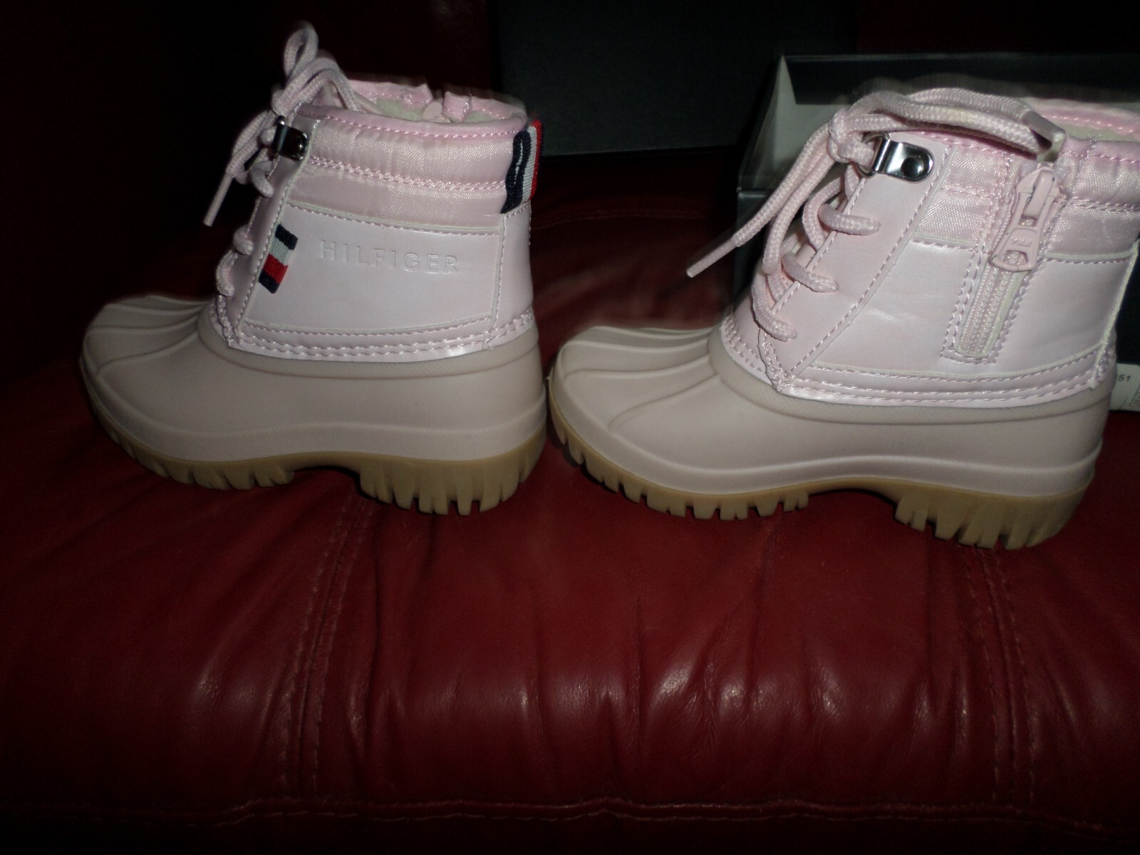 Tommy Hilfiger Danni Duck Boot Kids Size 10 | eBay