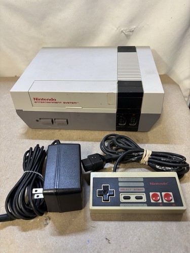 Original Nintendo NES Console/ NES-001 w Power Cord & 1 Controller ...