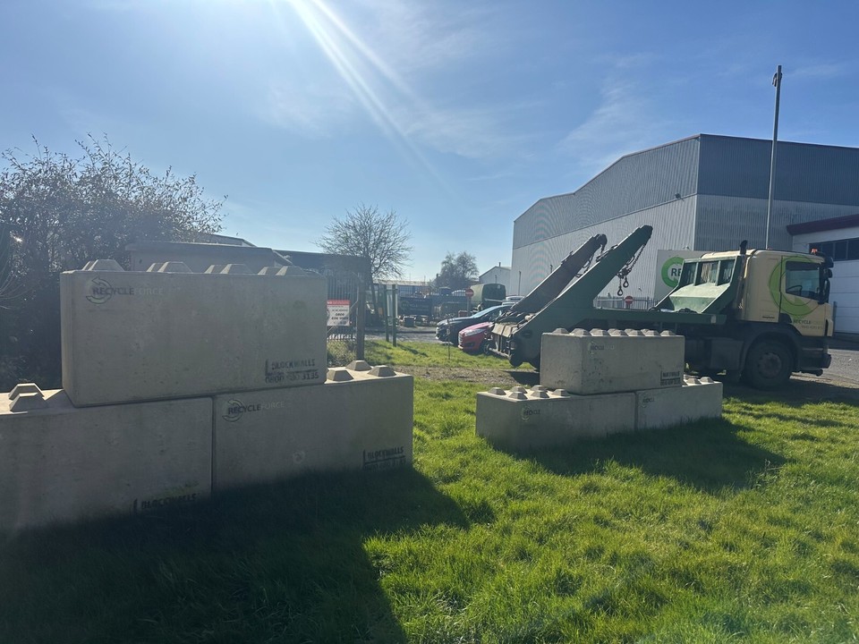 Interlocking Concrete Precast Blocks - 1800 x 600 x 600mm [Prices ...