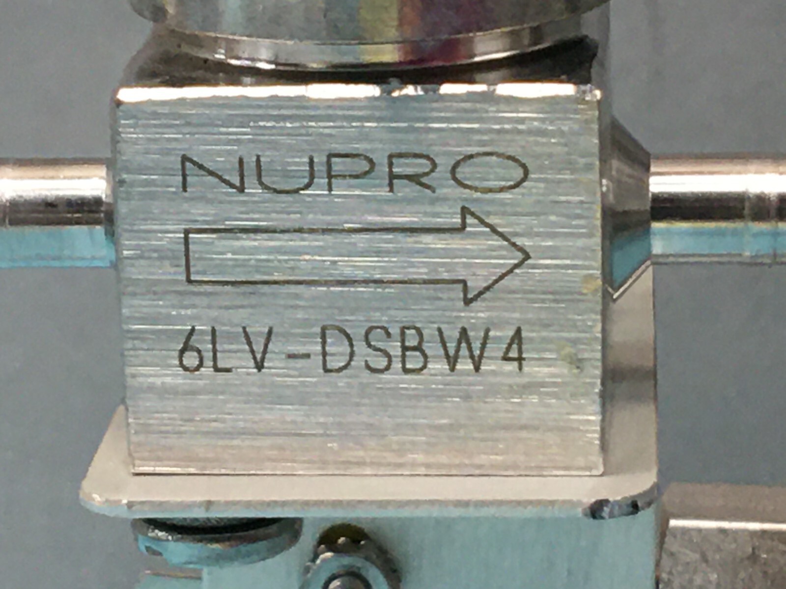 ATMI Ampule Bubbler, AMAT P5000, CVD, Nupro 6LV-DSBW4, 6LV-BNBW4-C ...
